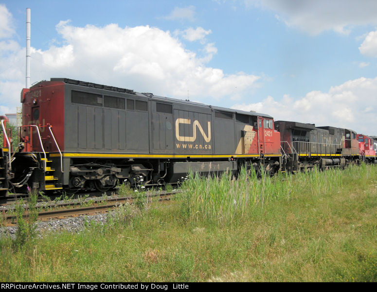 CN 2421